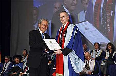 Professor Mason Durie recognised for long-term commitment to mental ...